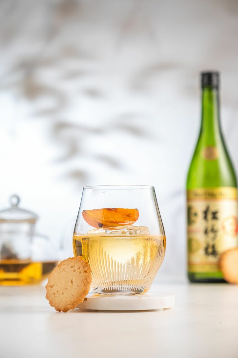 Peach Rum Cocktail Recipe | Takara Sake USA, Inc.